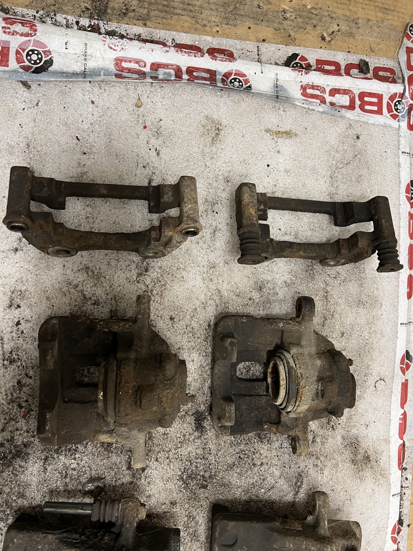 2004 Land Rover Brake Calipers Refurbishment & Paint